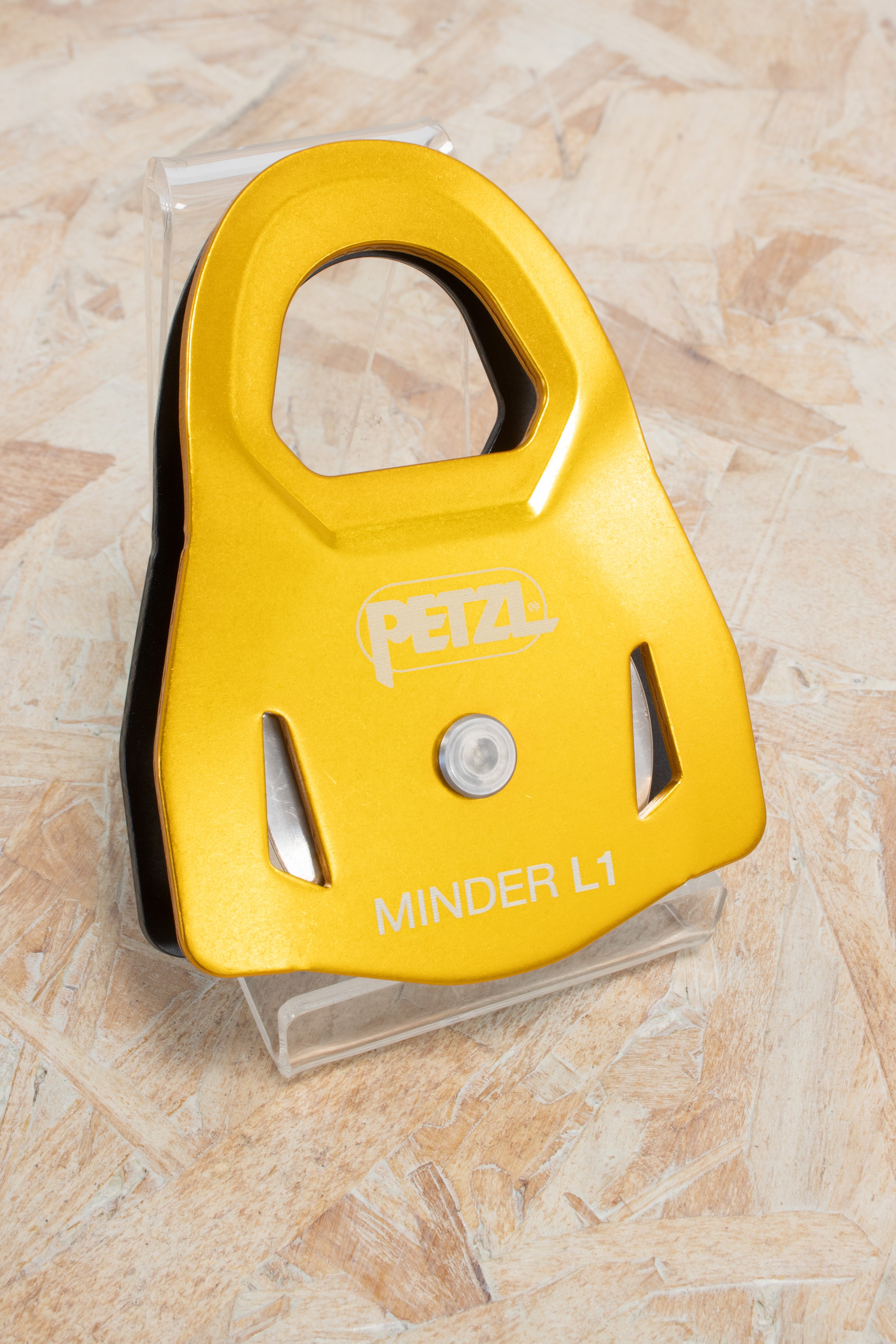 Petzl - Minder L1 Pulley – Rope Access Equip