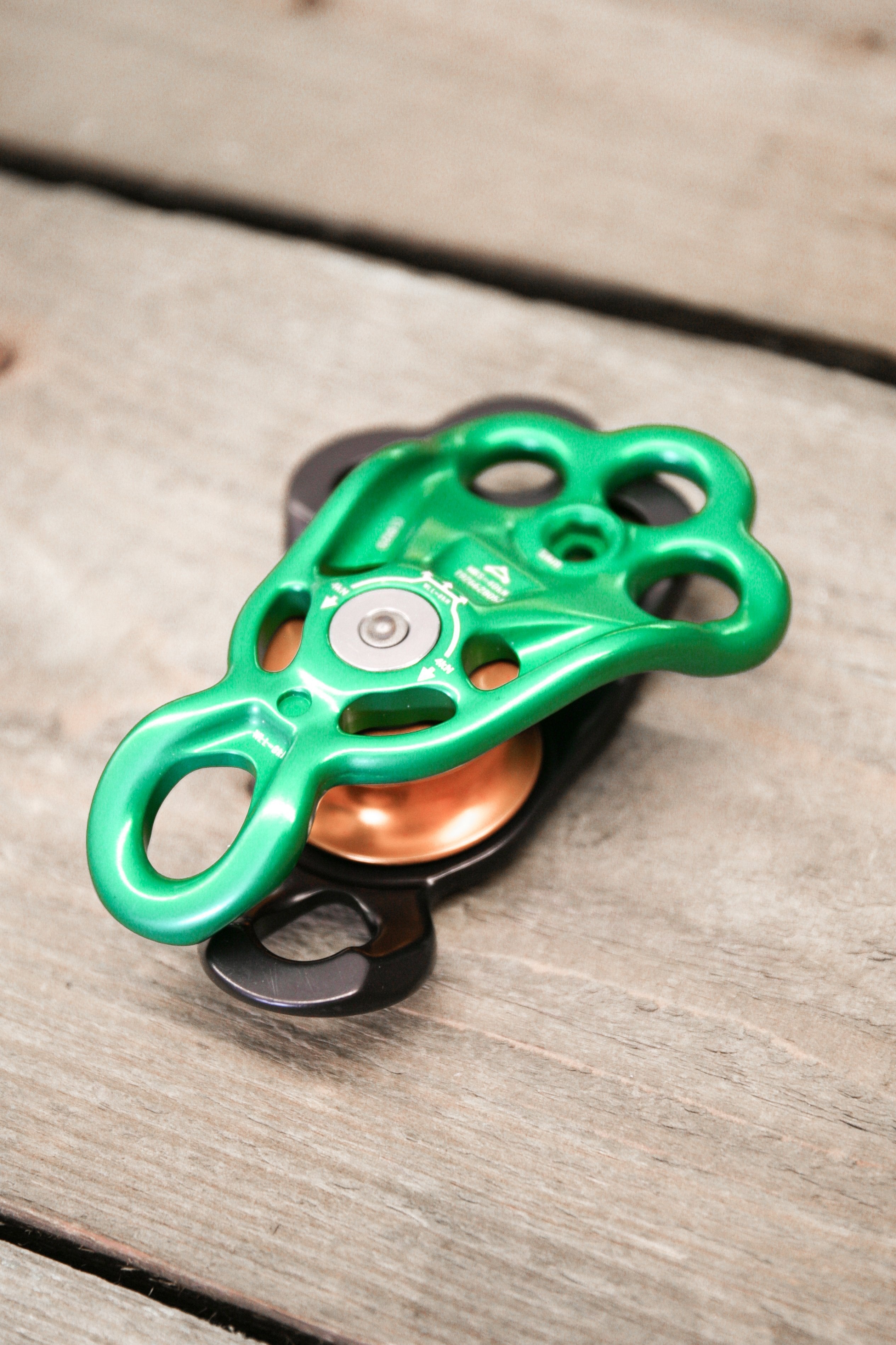 DMM - Rigger Becket Pulley – Rope Access Equip