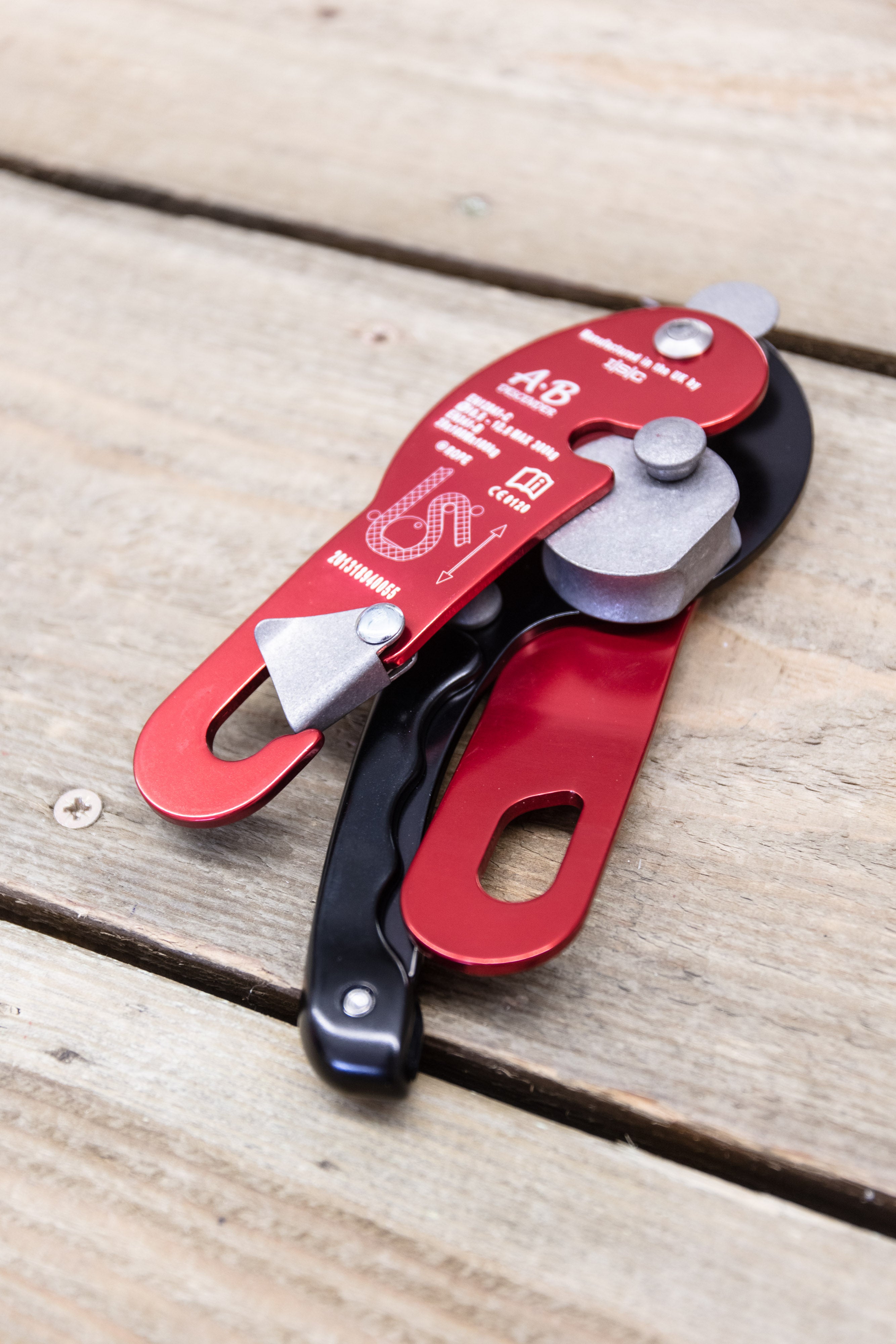 ISC - A-B Descender – Rope Access Equip